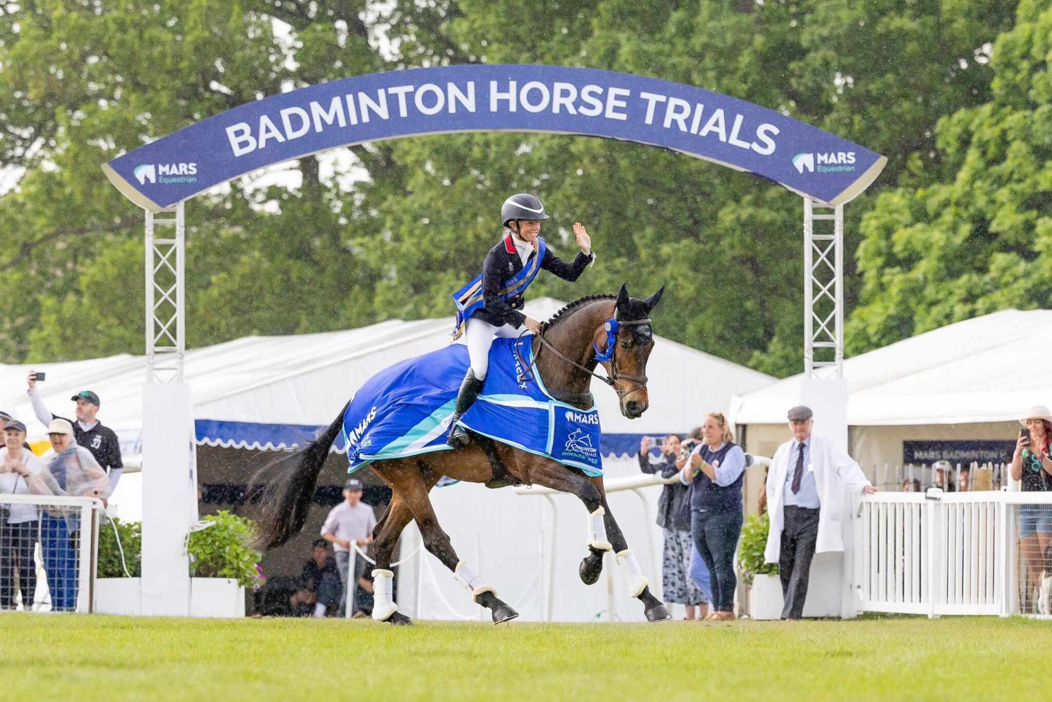 Ros Canter and Lordships Graffalo claim second Badminton win ...